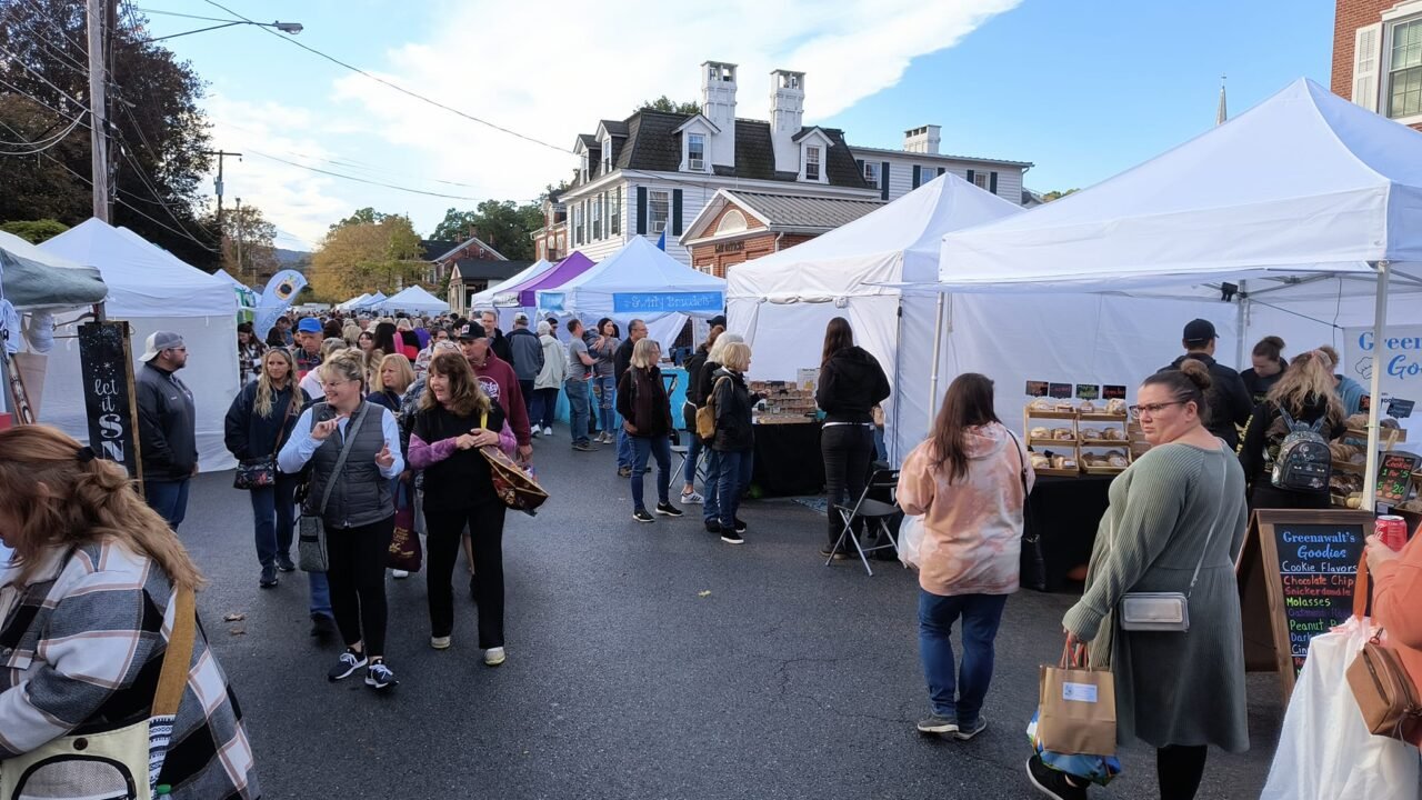 Must See Pennsylvania Fall Festivals in 2025 - On The Road with Susan