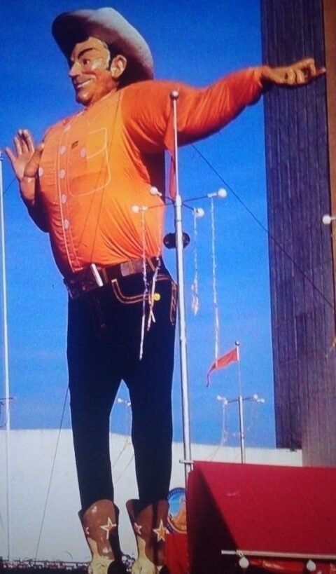 Big Tex: The Giant Cowboy of the Texas State Fair - On The Road with Susan